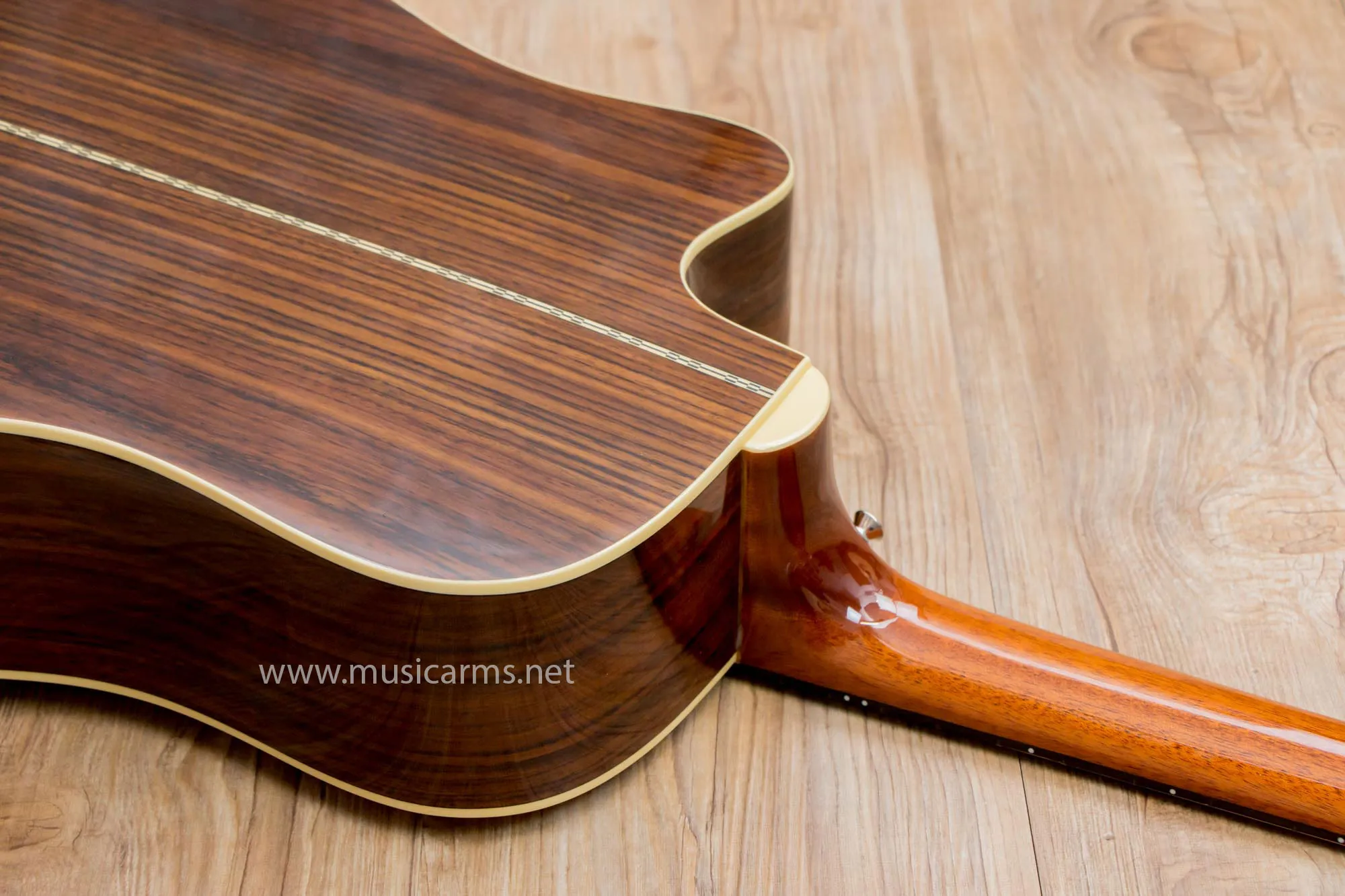 Guild D-150CE กีตาร์โปร่งไฟฟ้า - Music Arms